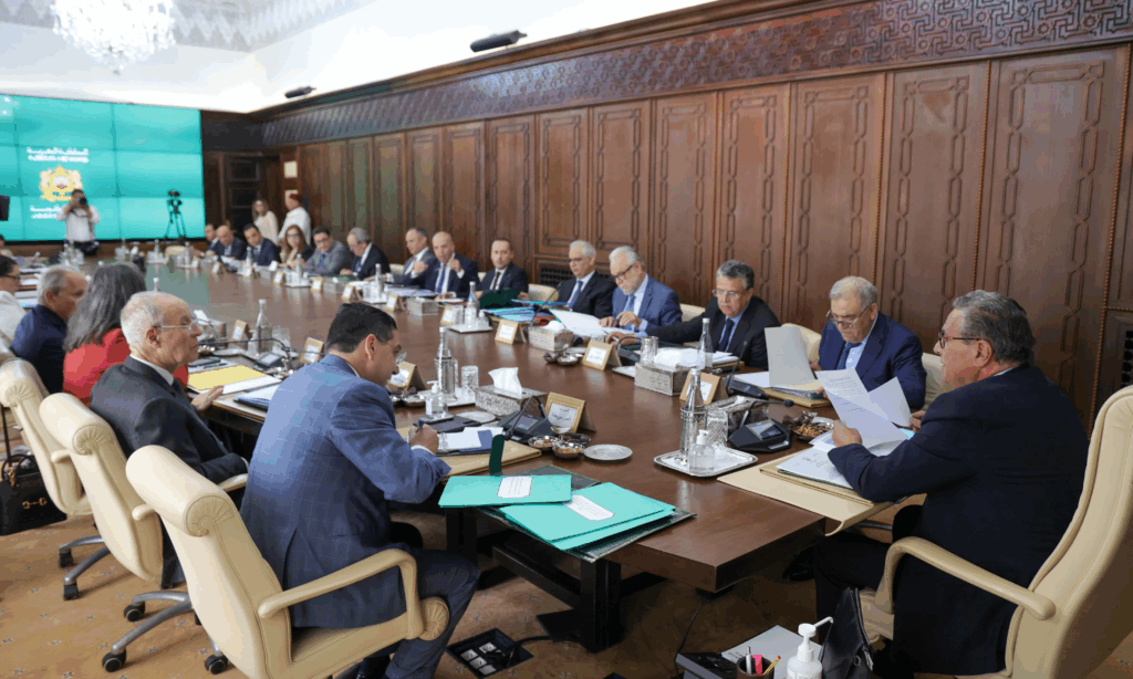 مجلس الحكومة يصادق على مجموعة من النصوص القانونية - Le12.ma